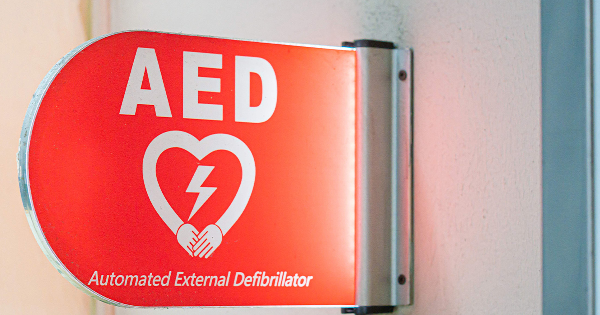 AEDの価格相場や契約形態、費用を抑える補助金について解説｜ALSOK